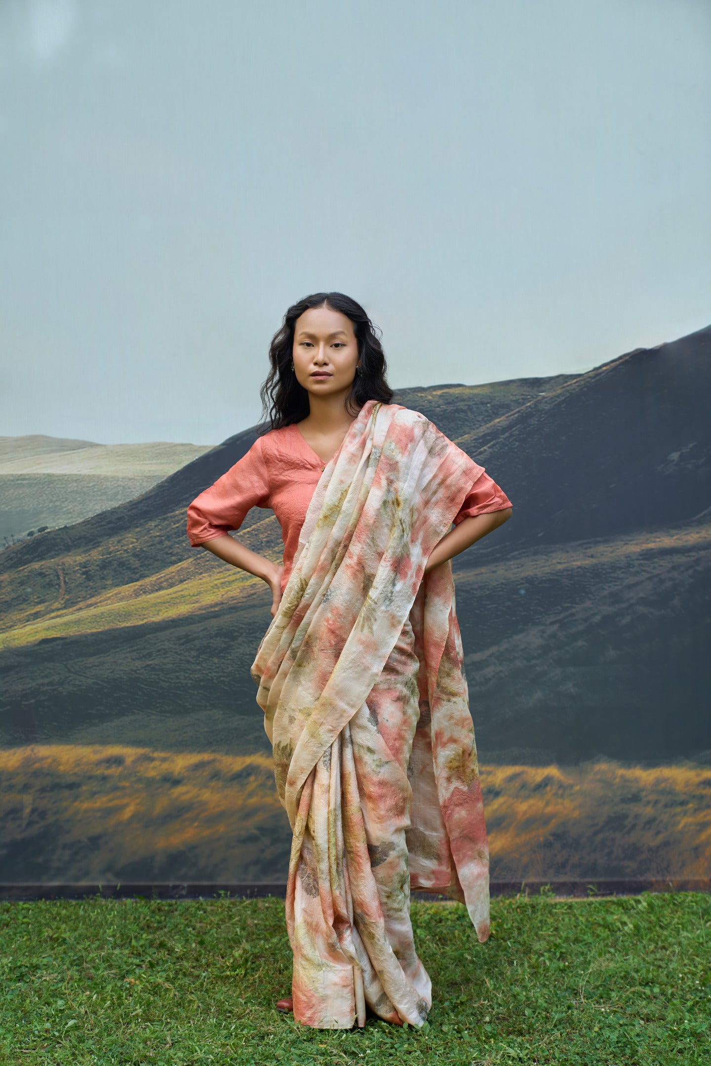 Orange Saree – Alternative
